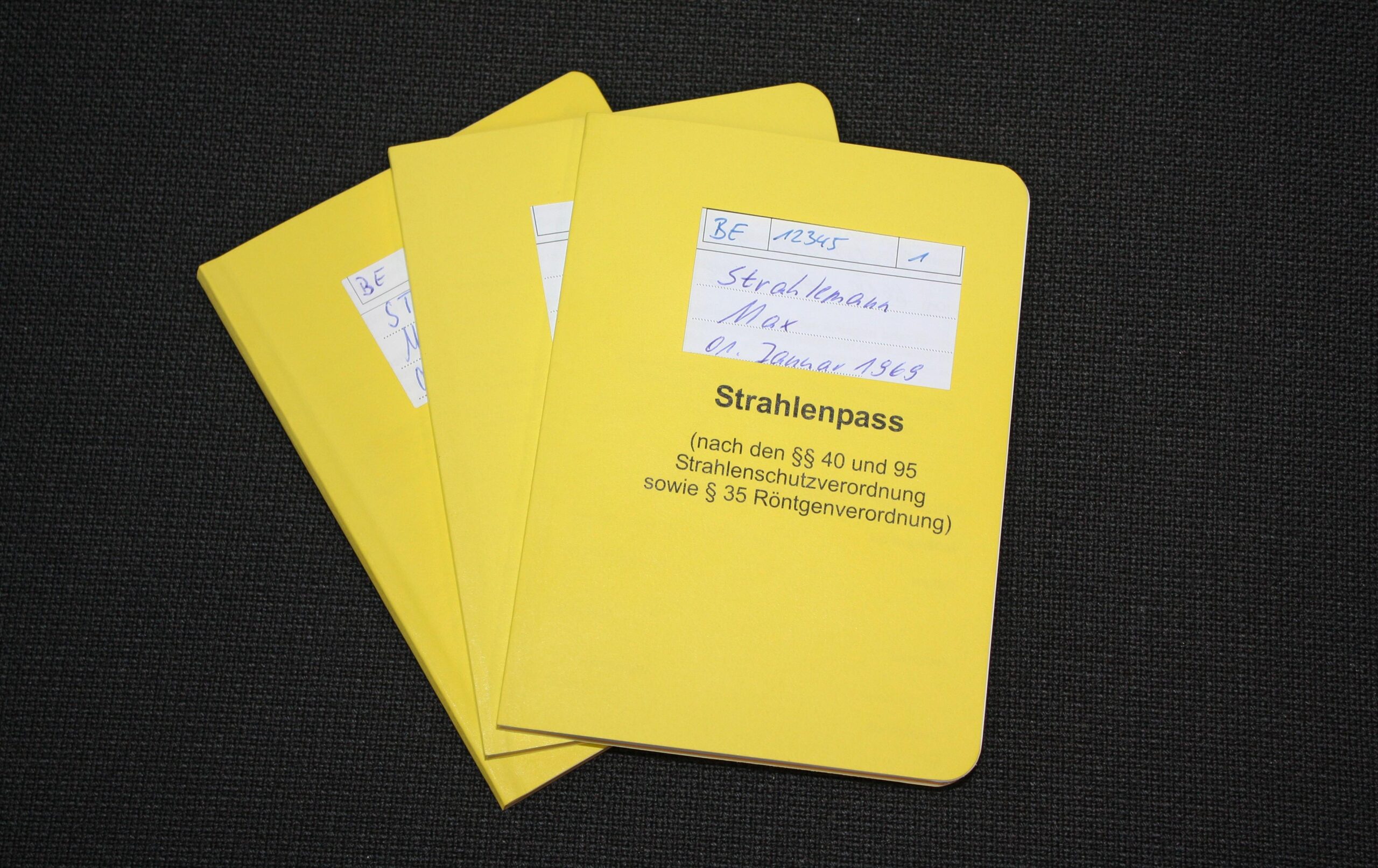 Neue AVV Strahlenpass veröffentlicht - DGZfP - Deutsche Gesellschaft ...