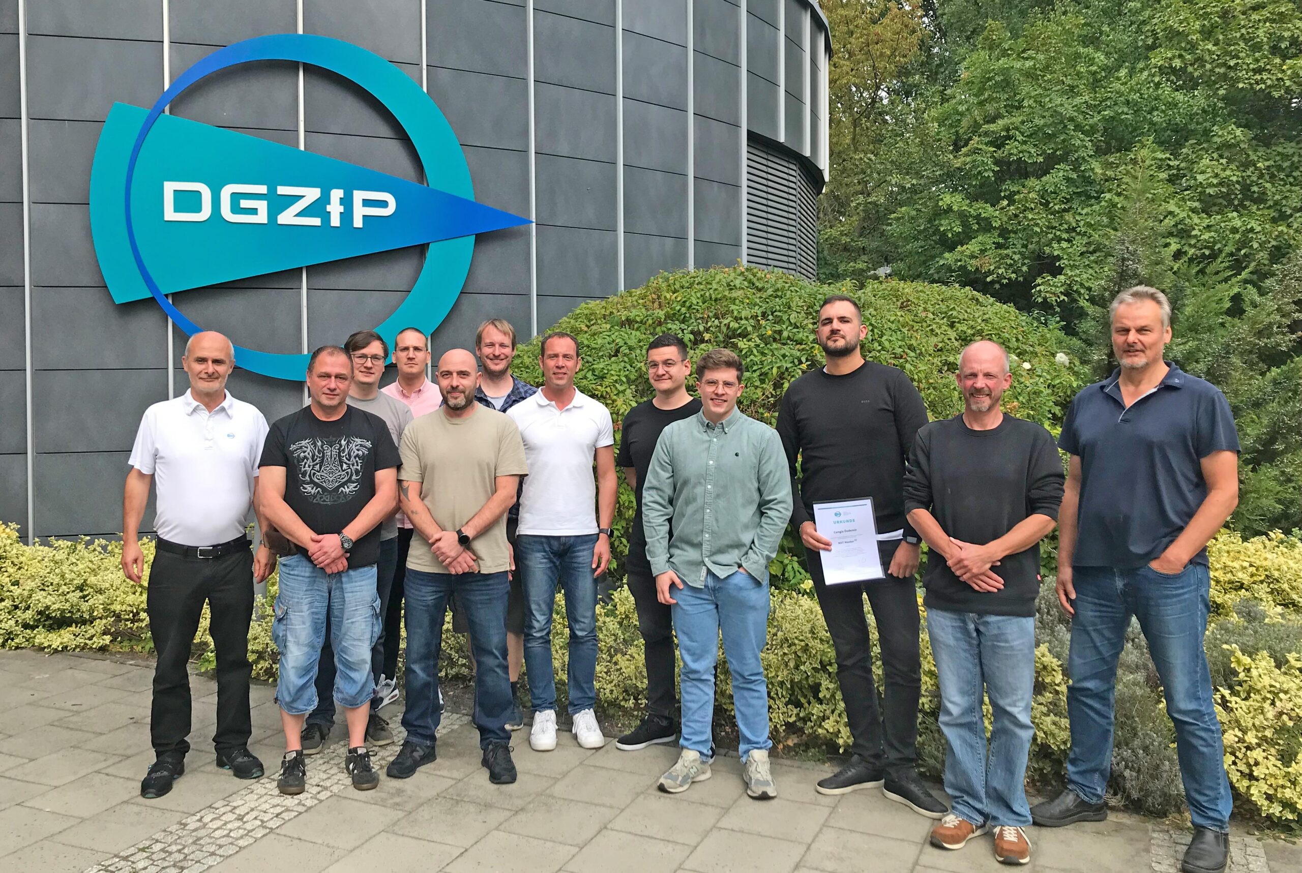 Neue NDT Master-Absolventen in Berlin geehrt - DGZfP - Deutsche ...